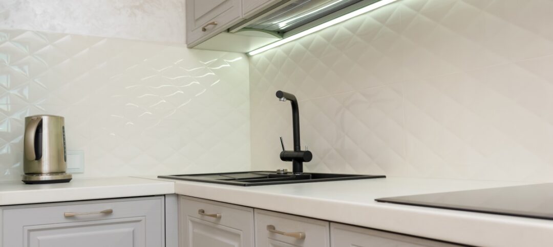 Sydney's Guide to Tiling Around Kitchen Cabinets: Expert Tips